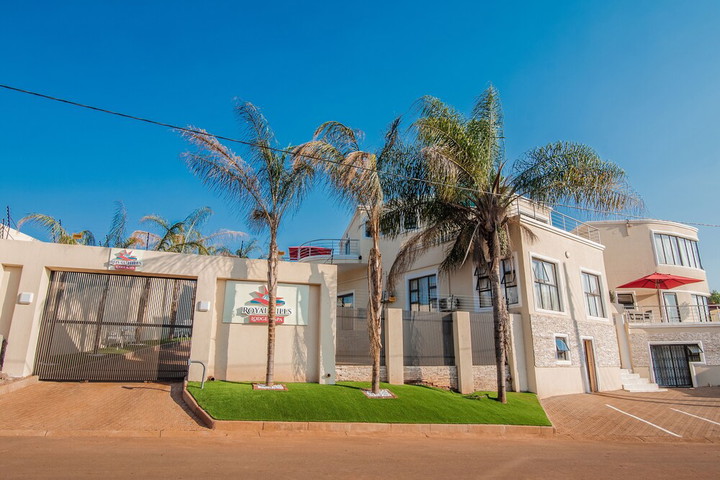 Royal Hills Lodge And Spa - Thohoyandou