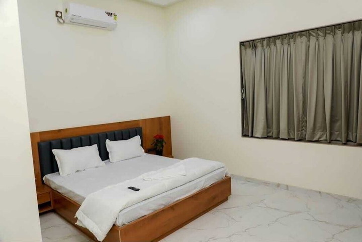 Glitz By Revansh Rooms-alibaug Sea - Alibag