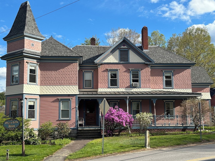 Meredith Inn - New Hampshire (State)