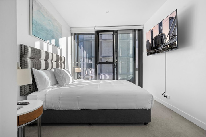 City Escape With Balcony & Resort-style Amenities - Brisbane