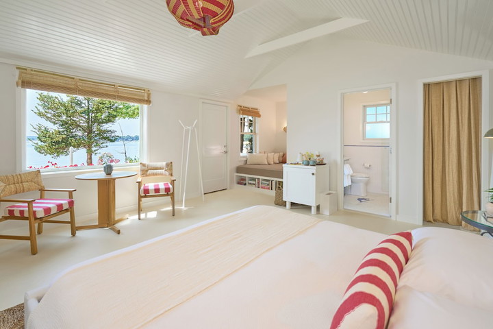 Silver Sands Motel & Beach Bungalows - The Hamptons, NY