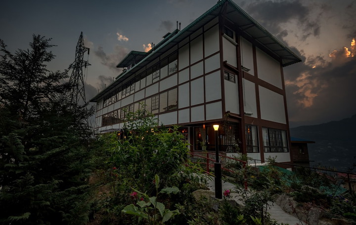 Hotel 100 Petals - Gangtok 12 Mins From Mg Marg - Gangtok