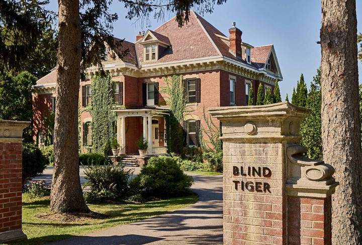 Blind Tiger Burlington - Burlington