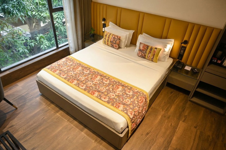 Urvi Banquets & Guest House - Kolkata