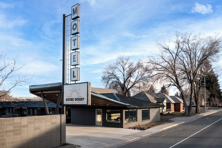 Adobe Desert Boutique Motel - Utah