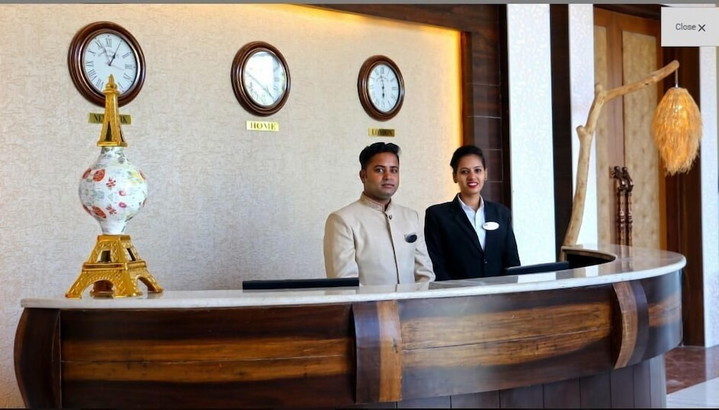 Tiaraa Hotels & Resorts -
