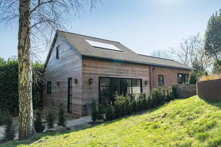 Aylesford-house-sleeps 2 & 1 Infant-parking - Maidstone