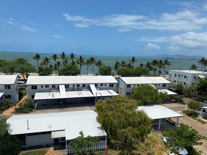 Qcwa Kissing Point Units - Townsville