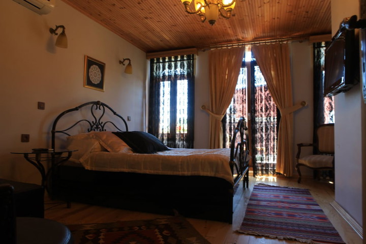 Tom Square Boutique Hotel - Küçükköy