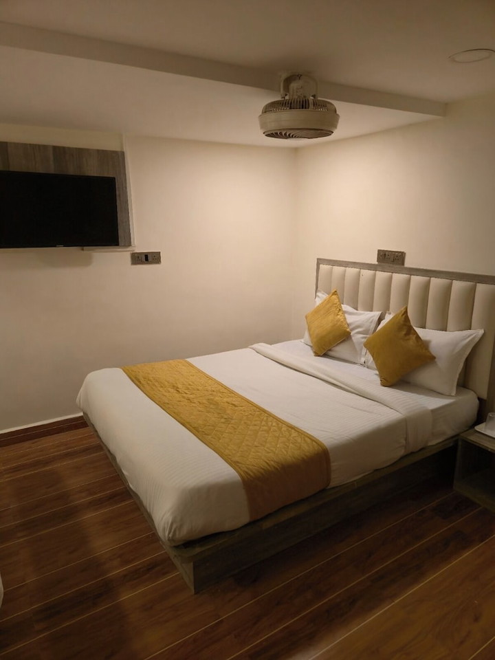 Hotel Royce Bkc - Mumbai