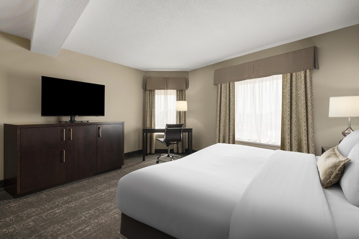 Best Western Swan Castle Inn - Ontario