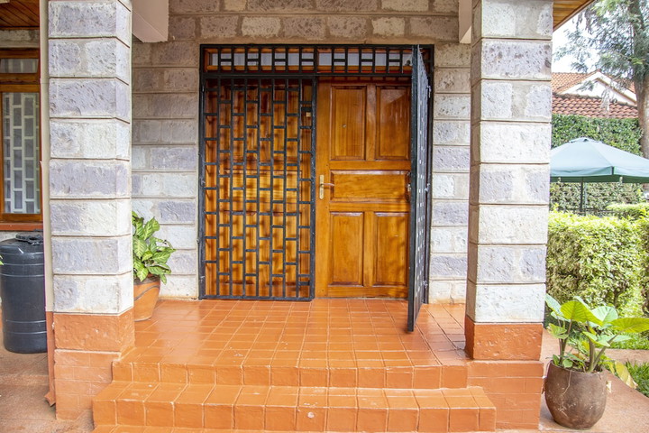 Unique 2br United Nation Bluezone Perimeter - Nairobi