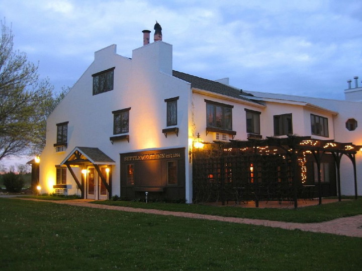 Settlement Inn & Lavender Spa - Door County, WI