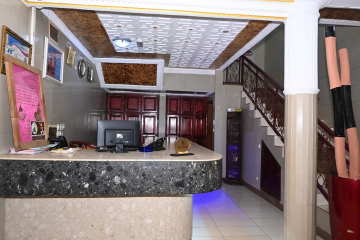 Hôtel Santa Lucia - Yaounde