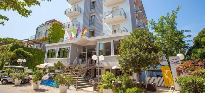 Hotel New Castle - Cesenatico