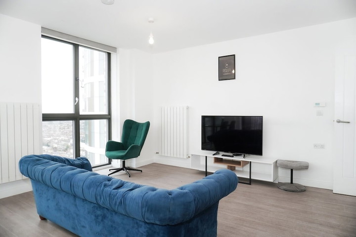 2br-360 Views-balcony-parking-wifi-smarttv - Barking