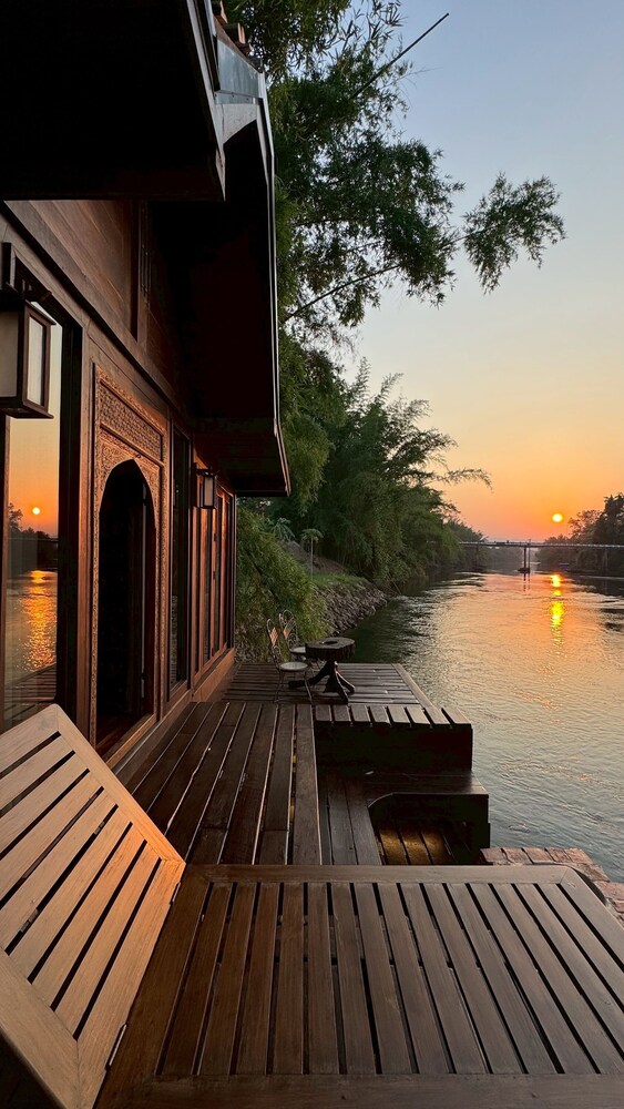 Kawarin River Exclusive Hotel & Resort - Sai Yok