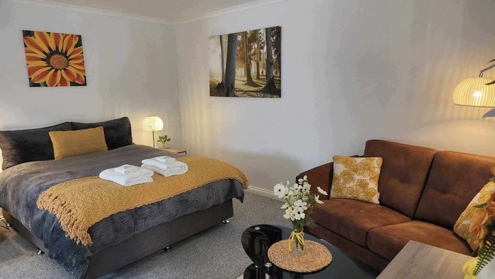 Riesling Trail And Clare Valley Cottages - Clare