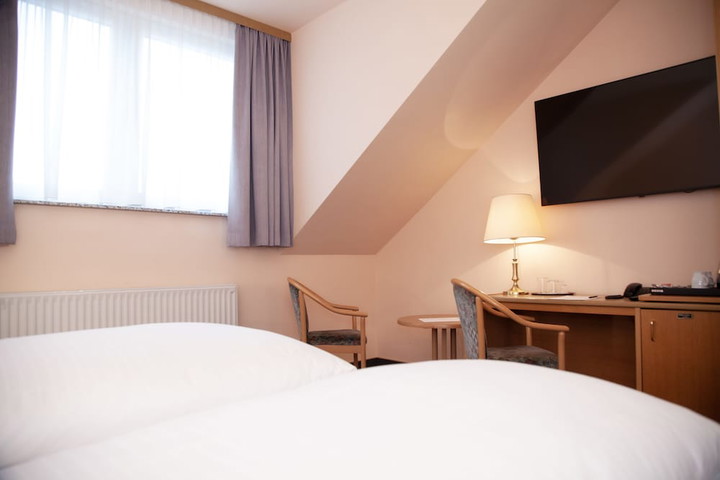 Hotel Lonac - Duisburg