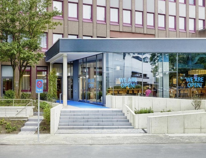 Sunday Hotel Düsseldorf Seestern - Düsseldorf