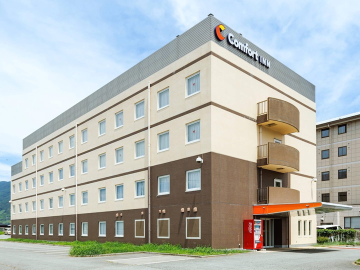 Comfort Inn Kofu Isawa - Shizuoka