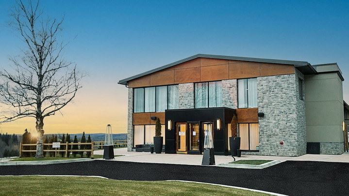 Mount Alverno Luxury Resorts - Ontario