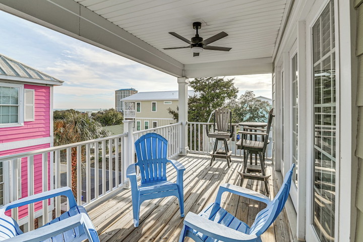 1 Block To Shore: Myrtle Beach Home W/ Pool Access - Myrtle Beach