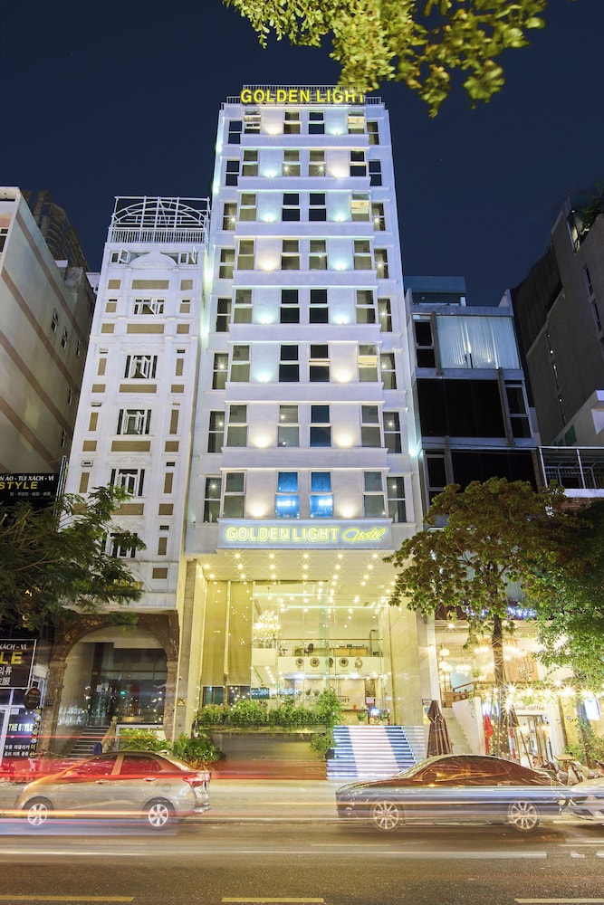 Golden Light Hotel - Đà Nẵng