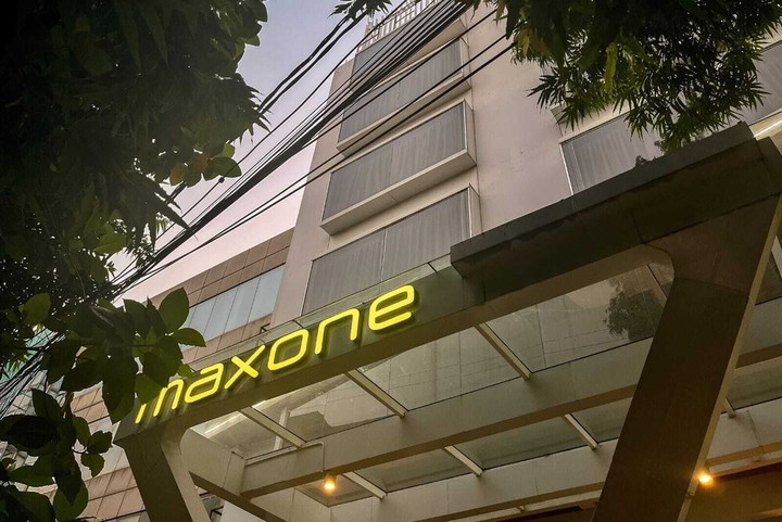 Maxonehotels Premier Melawai - Jakarta