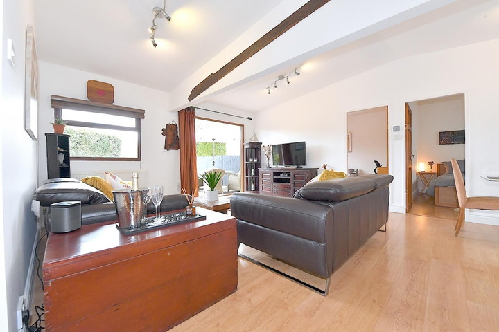 Gorgeous 3bd Cottage In The Heart Of Guildford - Guildford