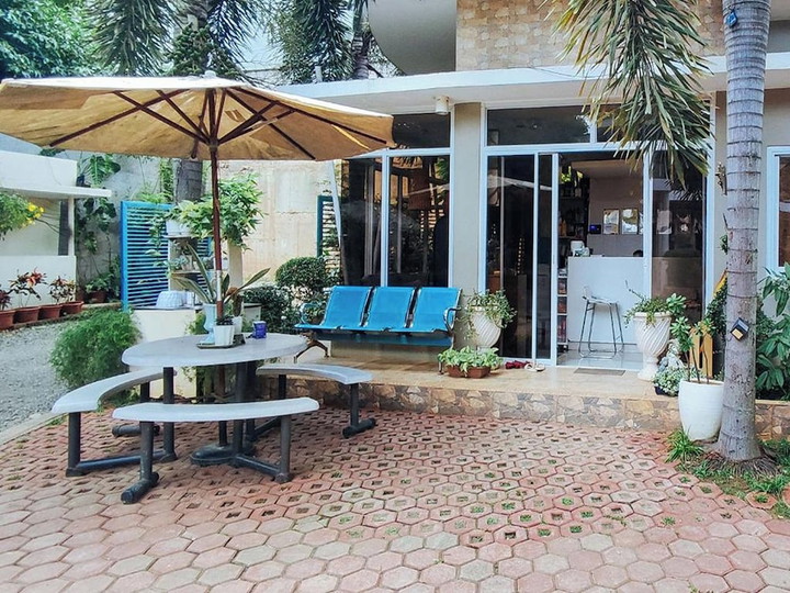 Alejandro's Suites & Venue - Valencia City