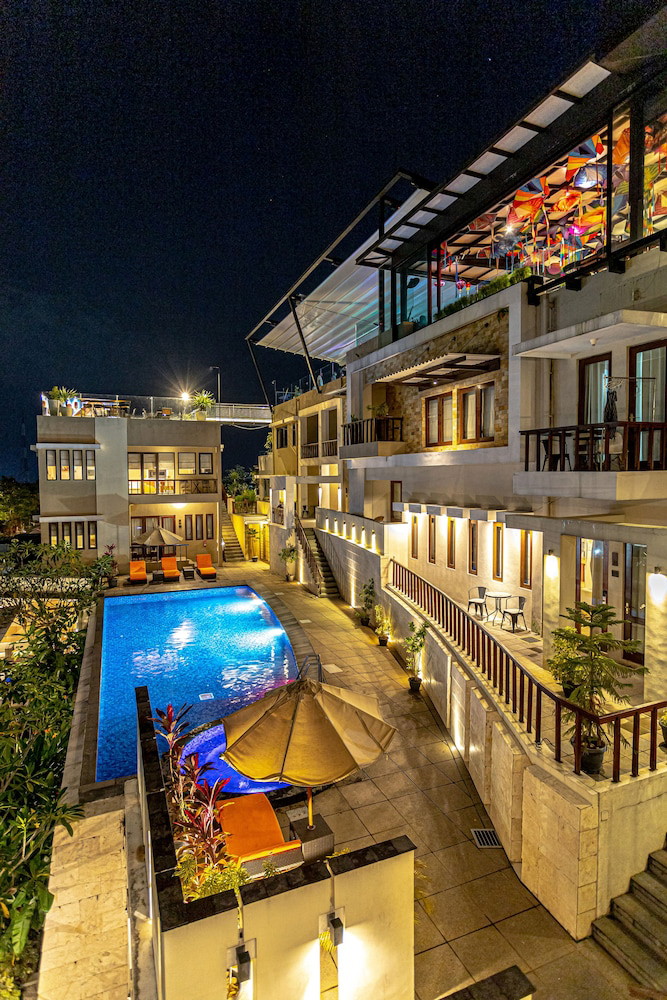 Hilltops Serviced Apartment - Semarang