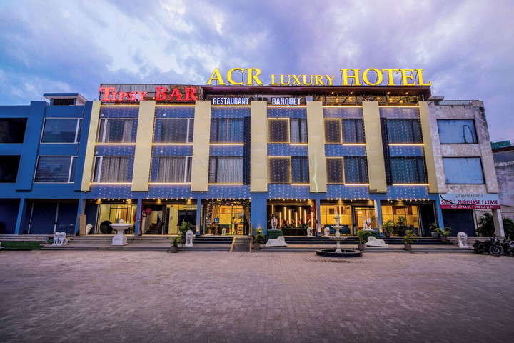 Acr Luxury Hotel - Sahibzada Ajit Singh Nagar