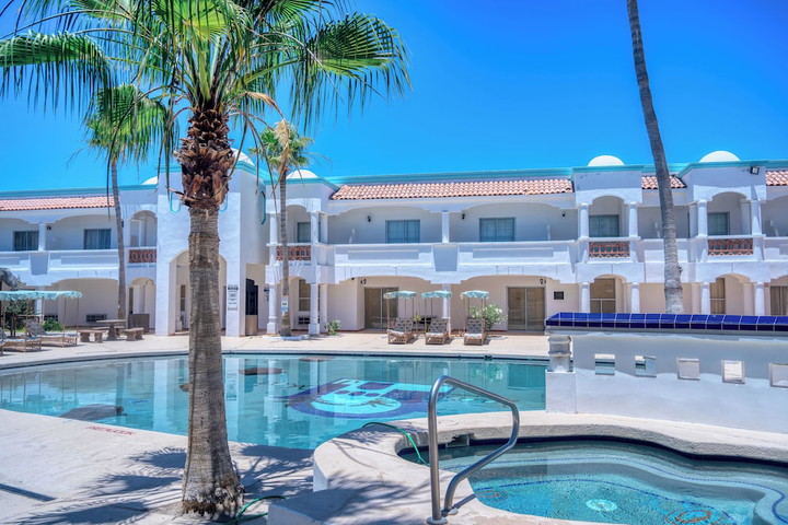 Laos Mar Hotel & Suites - Puerto Peñasco