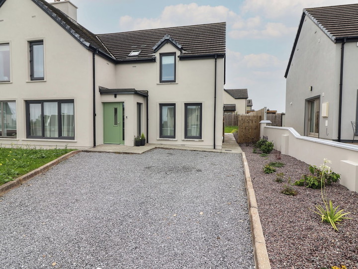 19a Lighthouse Village - Dingle Peninsula