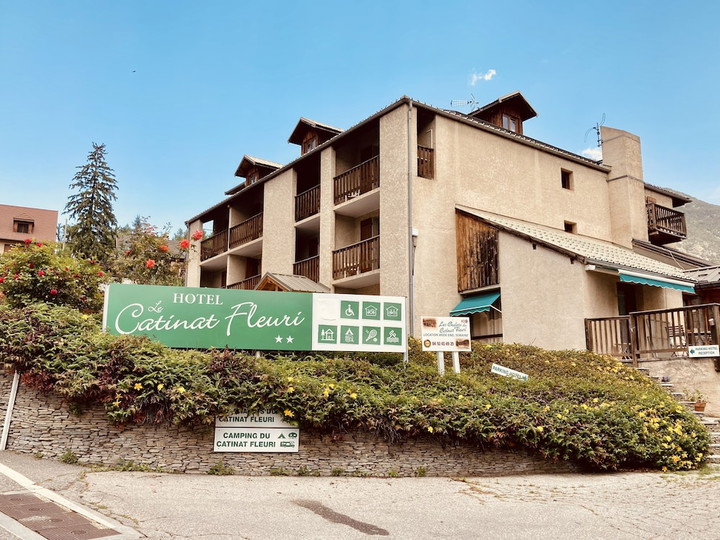 Hôtel Le Catinat Fleuri - Risoul