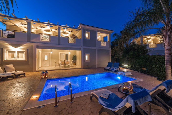 Mamfredas Luxury Resort - Zante
