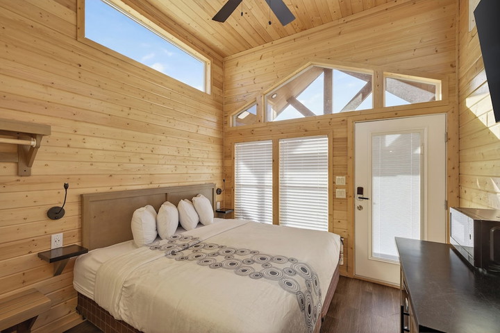 Cozy Tiny Home 2 King Room Sleeps 4 - Page, AZ