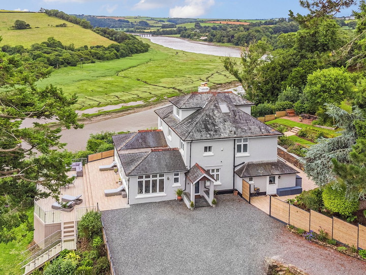 Mallacleave House - Bideford