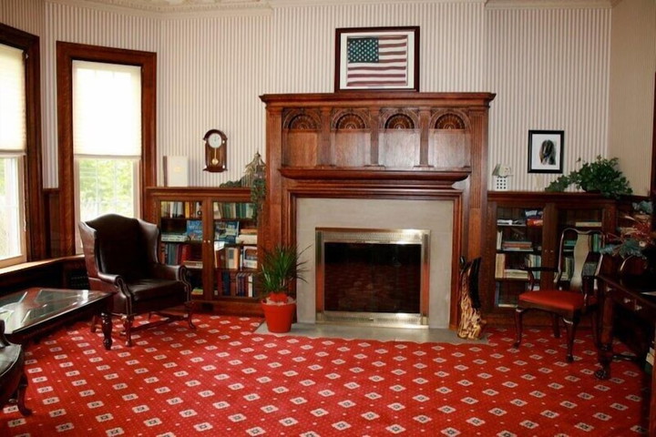 The Cozy Afghan Bed & Breakfast - Elk County, PA