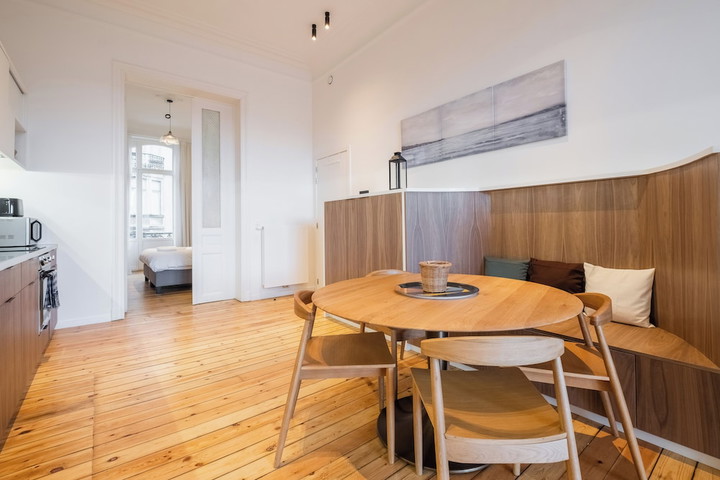 Charming Renovated Apartment In Vibrant Saint Gilles, Brussels - Bruxelles