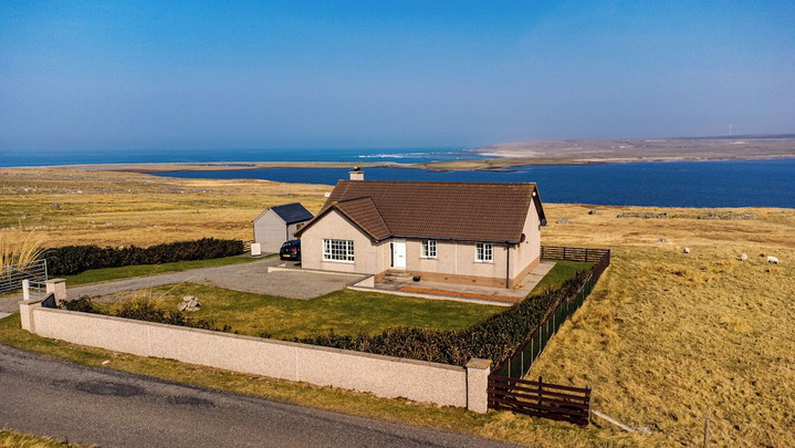 Arnisdale House - Lewis