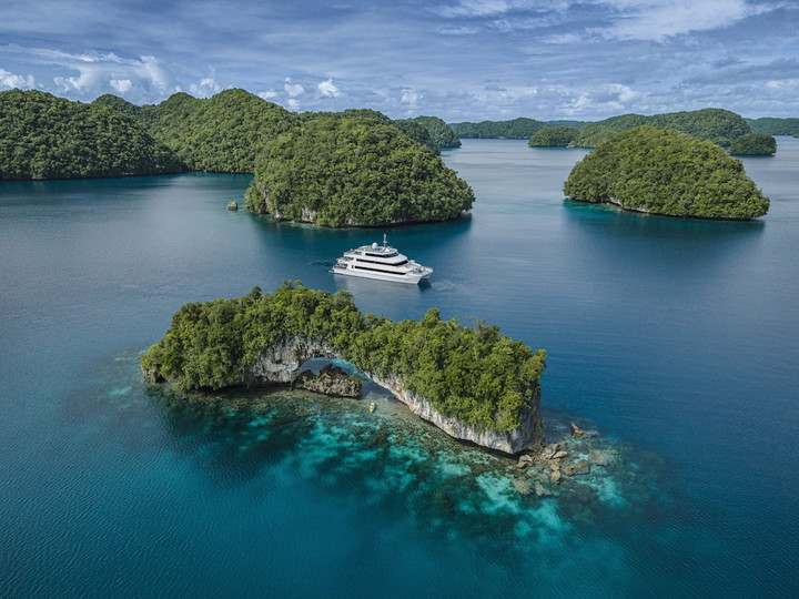 Four Seasons Explorer, Palau - Cruising Resort - Palau