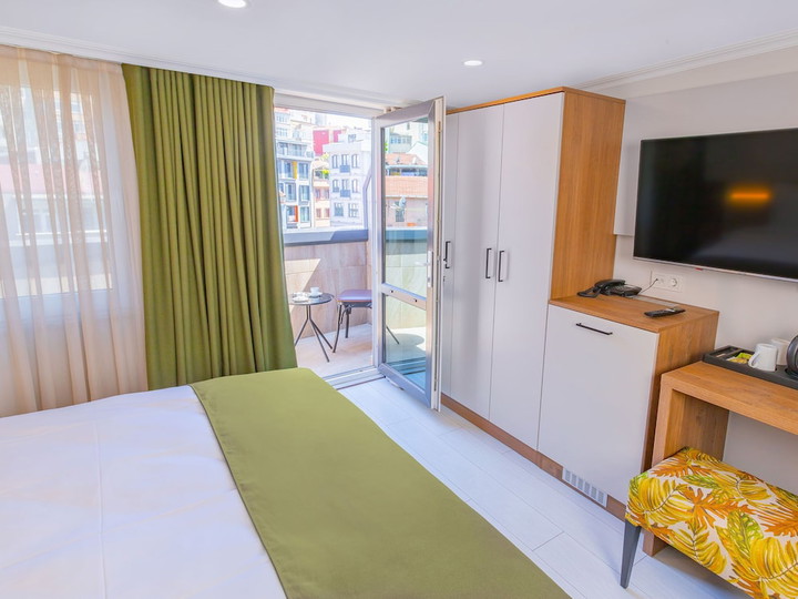 Quinnova Hotel - Sultangazi