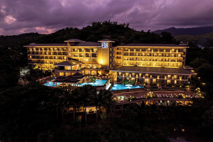 Zuri Resort - Corón