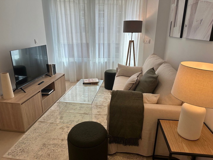Apartamentos Turísticos En Albacete - Albacete