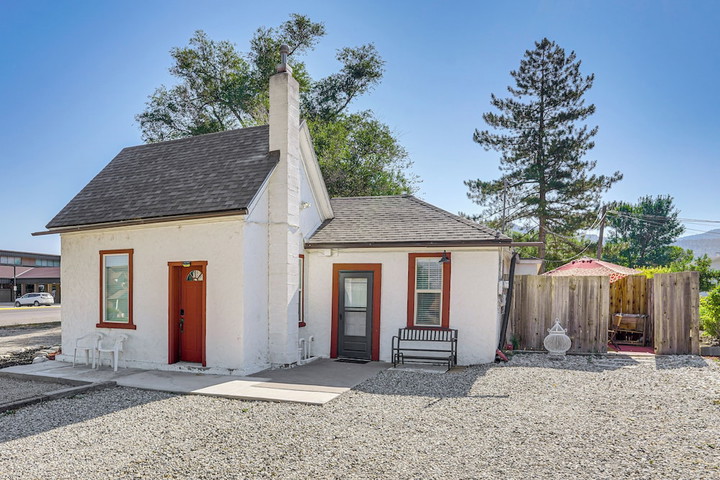 Kik-n-bak Cottage W/ Beautiful Mountain View - Sterling, UT
