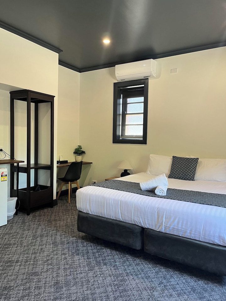 Romano's Hotel - Murray River