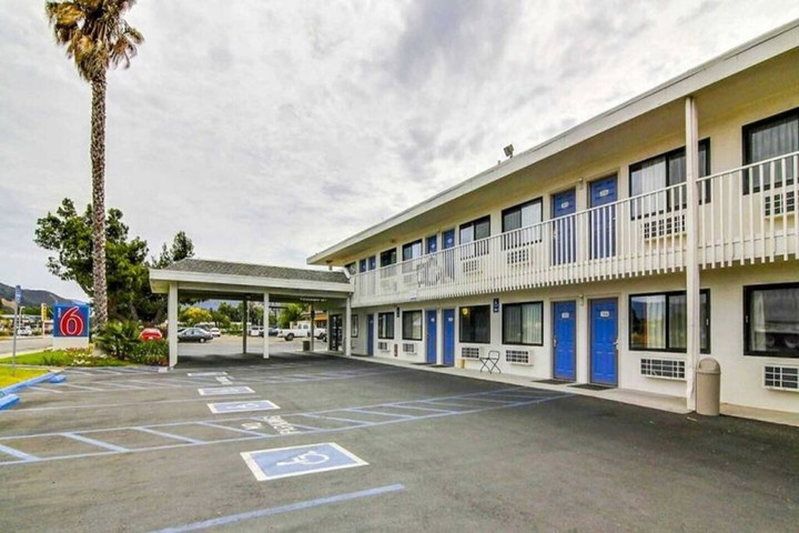 2 Full Beds - Los Olivos, CA