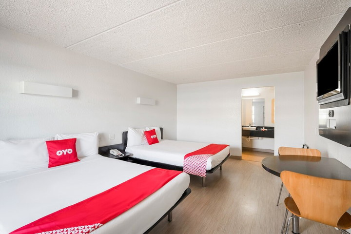 2 Queen Bed - Houston, TX
